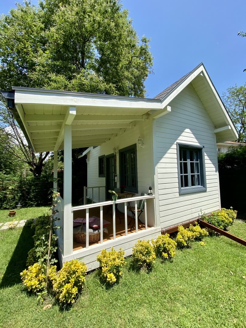 Cute Tiny House with Wonderful Design - Dream Tiny Living