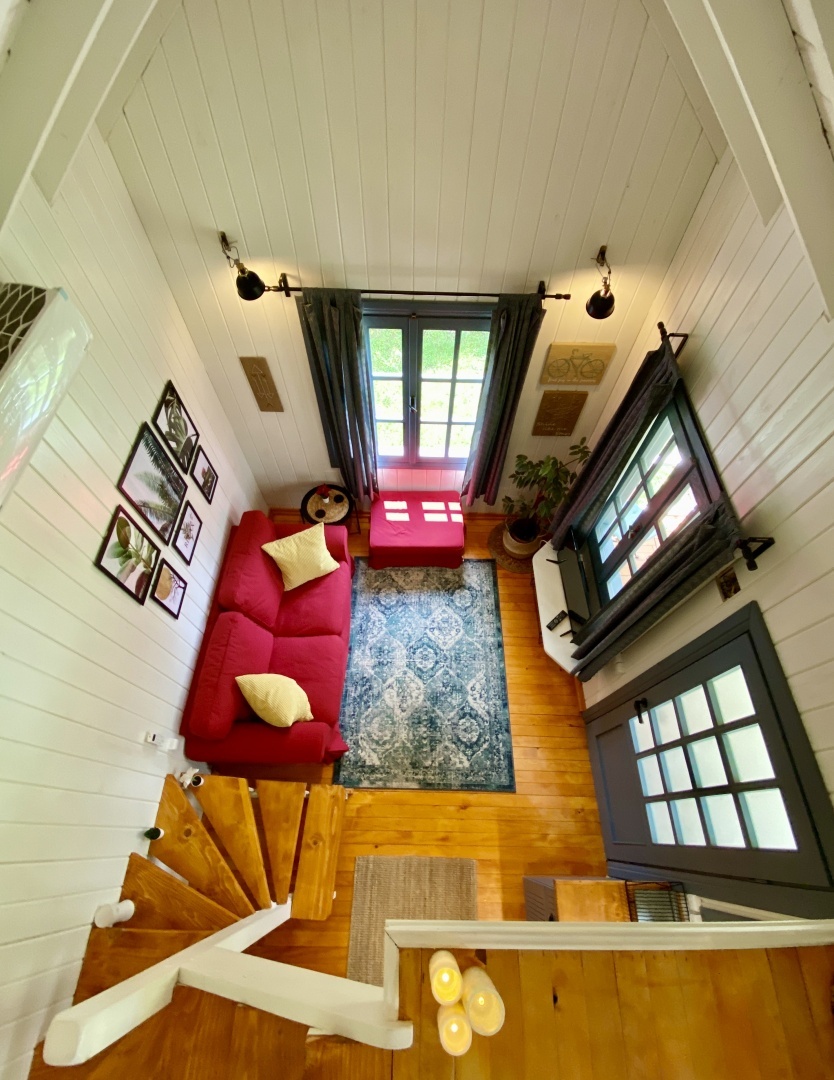 Cute Tiny House with Wonderful Design - Dream Tiny Living