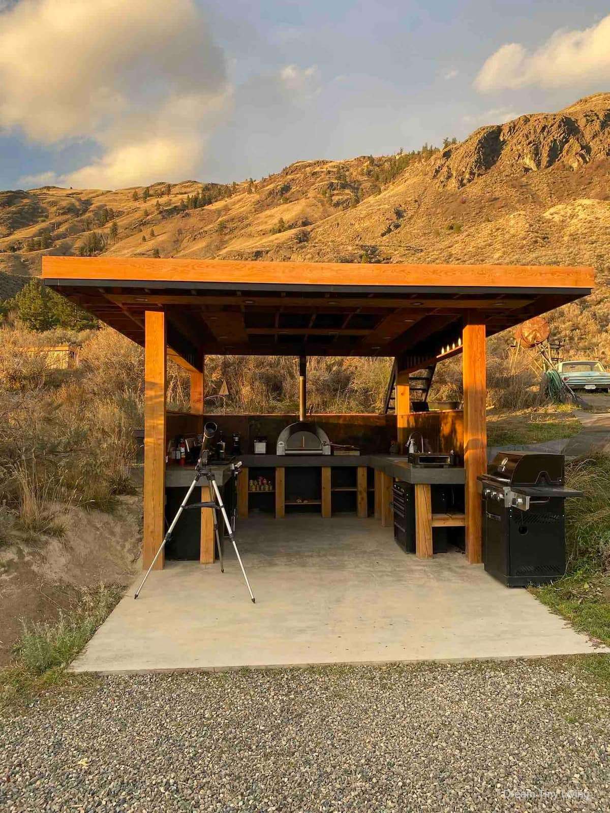 Black Box Studio Shipping Container House - Dream Tiny Living