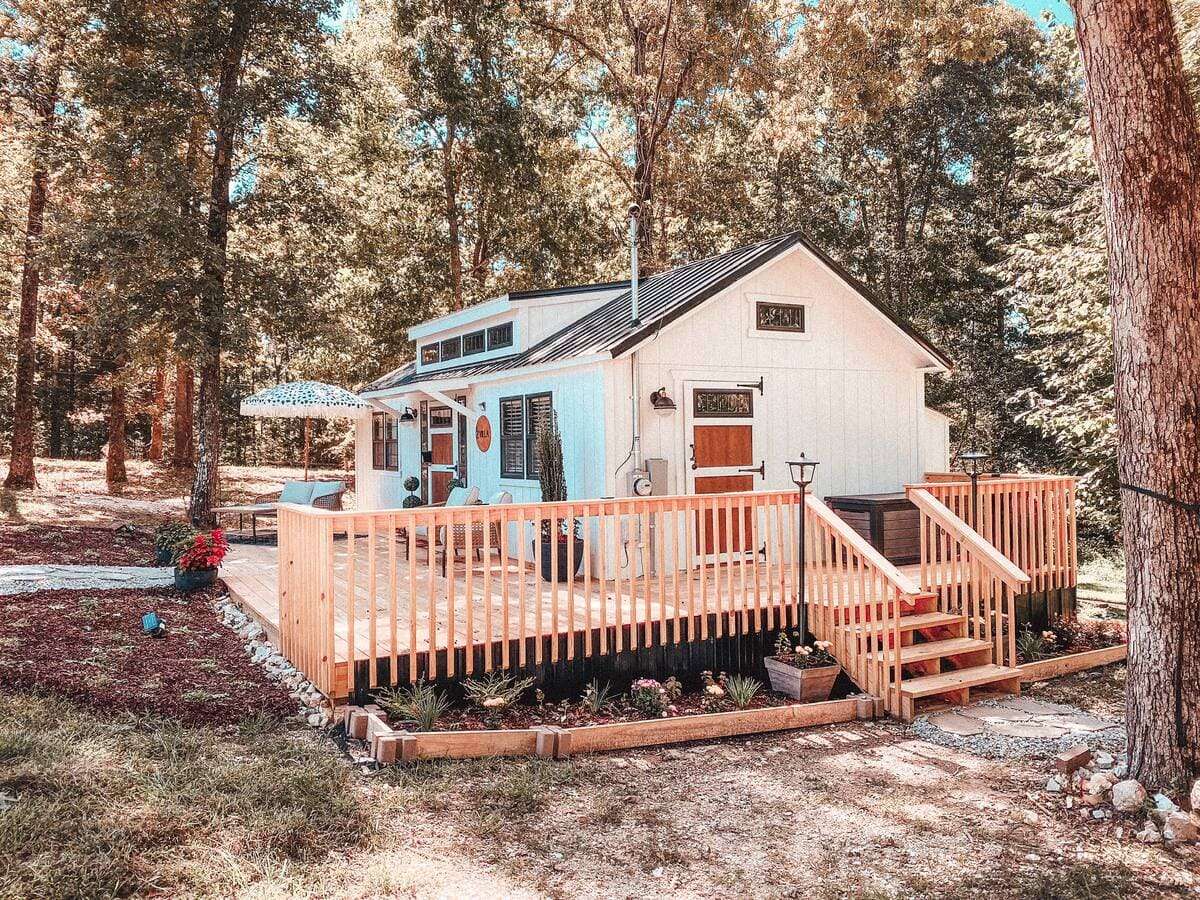The Most Beautiful Looking Tiny House - Near the TN River - Dream Tiny ...