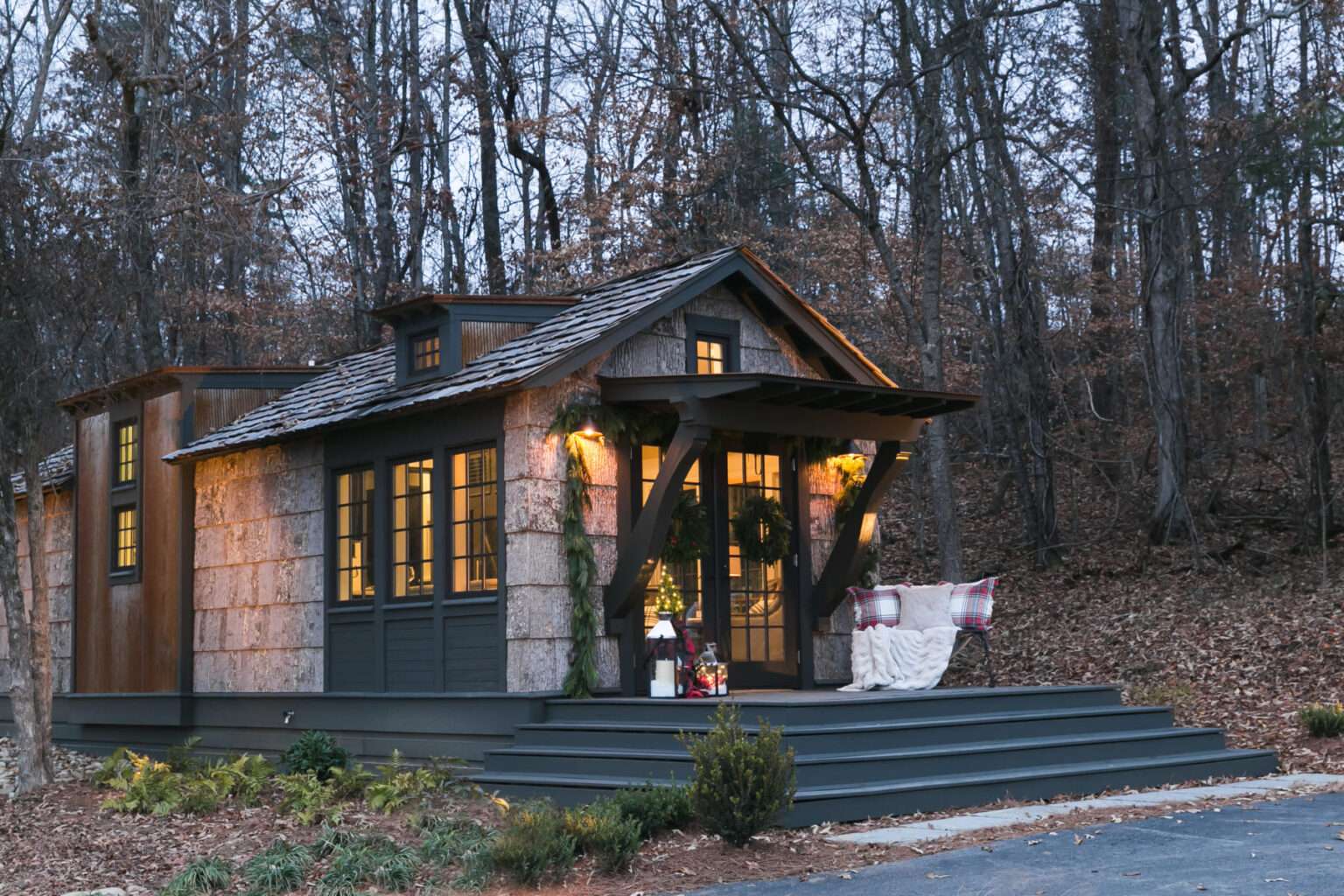 World's Most Beautiful Tiny Cottage Low Country - Dream Tiny Living
