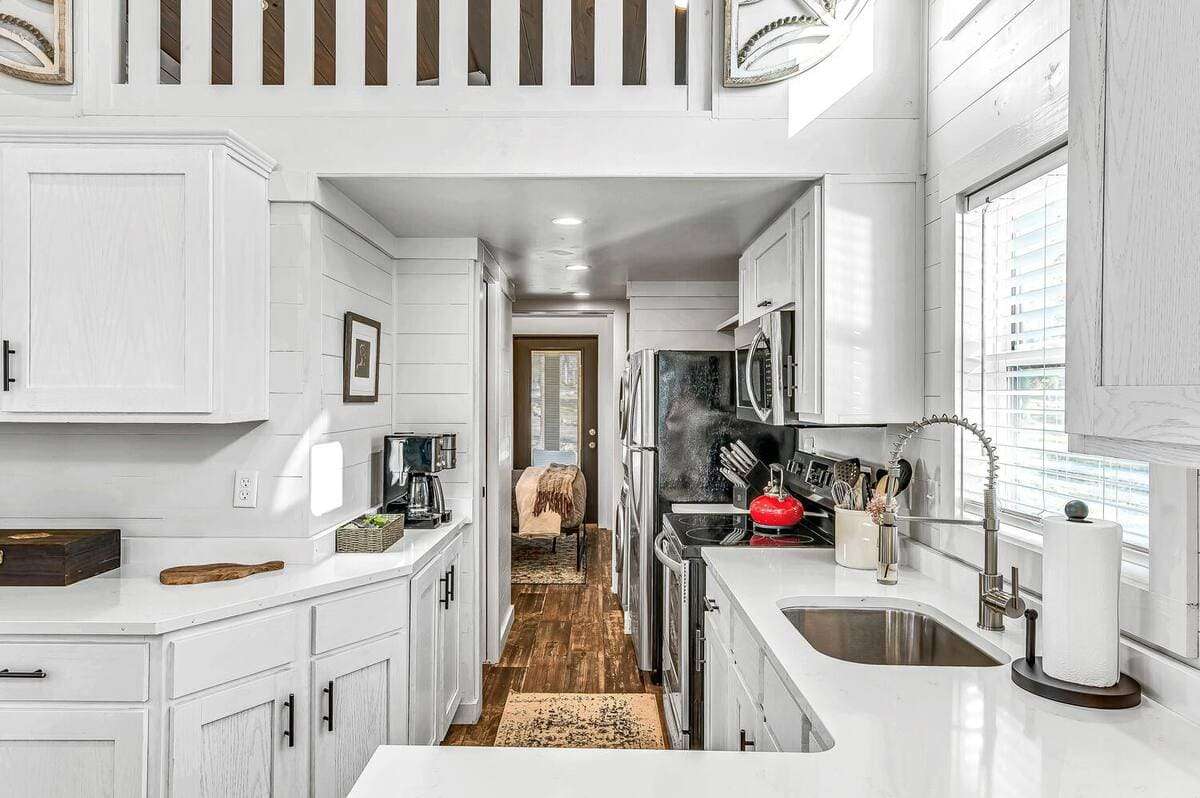 Absolutely Fabulous Mini Pearl Tiny House - Dream Tiny Living