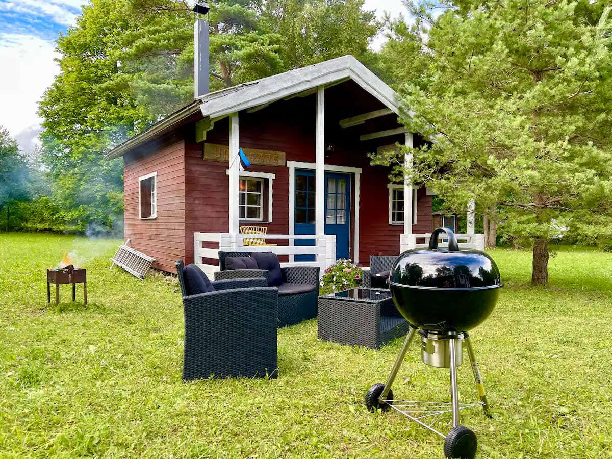 Extremely Private Tiny Cabin With Sauna Near The Sea - Dream Tiny Living