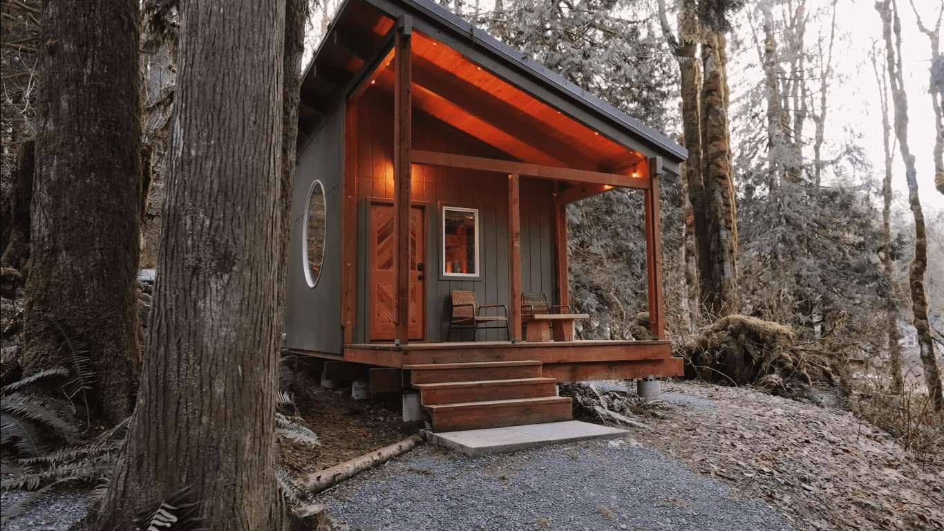 Rustic Magic Cyclops Tiny House - Dream Tiny Living