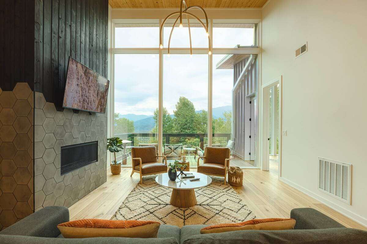 Glass-Walled Cottage with Smoky Mountain View - Dream Tiny Living