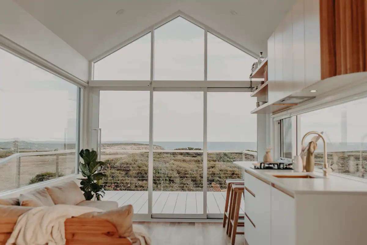 Gorgeous Tiny Boutique House on Eyre Peninsula - Dream Tiny Living