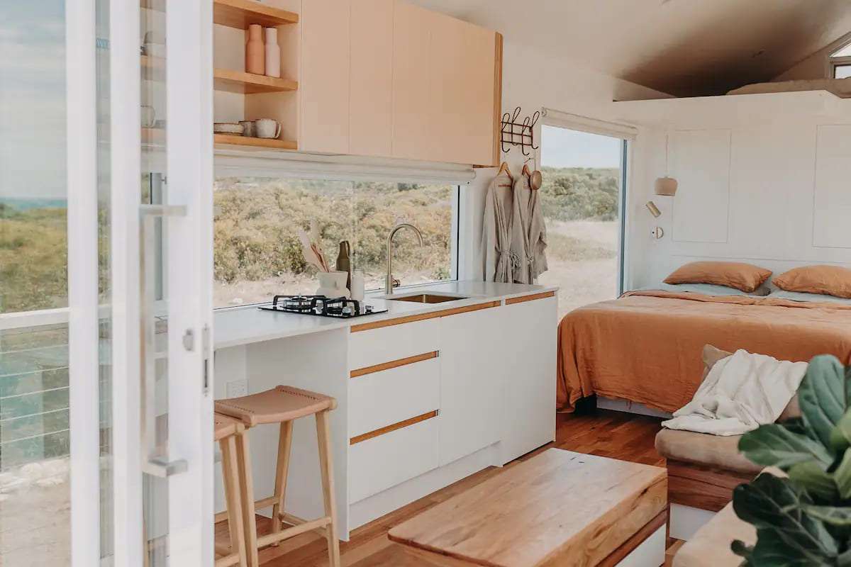 Gorgeous Tiny Boutique House on Eyre Peninsula - Dream Tiny Living