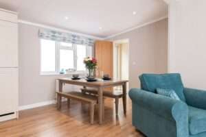 Gorgeous Contemporary and Luxury Small House - Dream Tiny Living