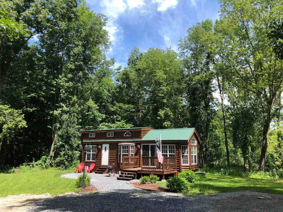 Rustic Tiny Cabin on the Farm - Dream Tiny Living